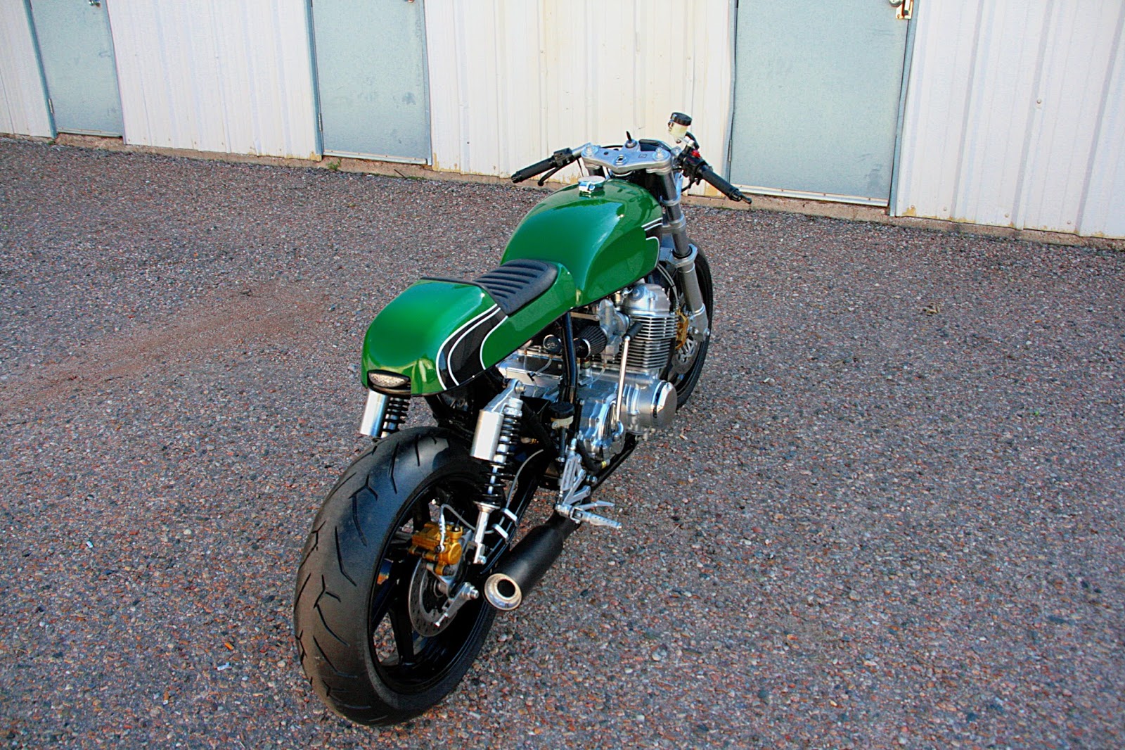 Rusty Bolt Garage CB750 - RocketGarage - Cafe Racer Magazine