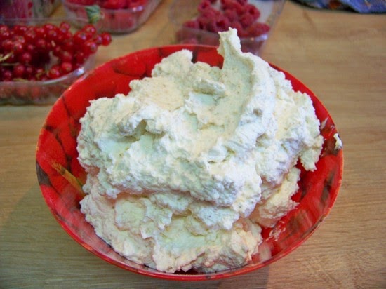 Cuisine en folie: Tarte sablée aux fruits rouges, chantilly aux noix et ...