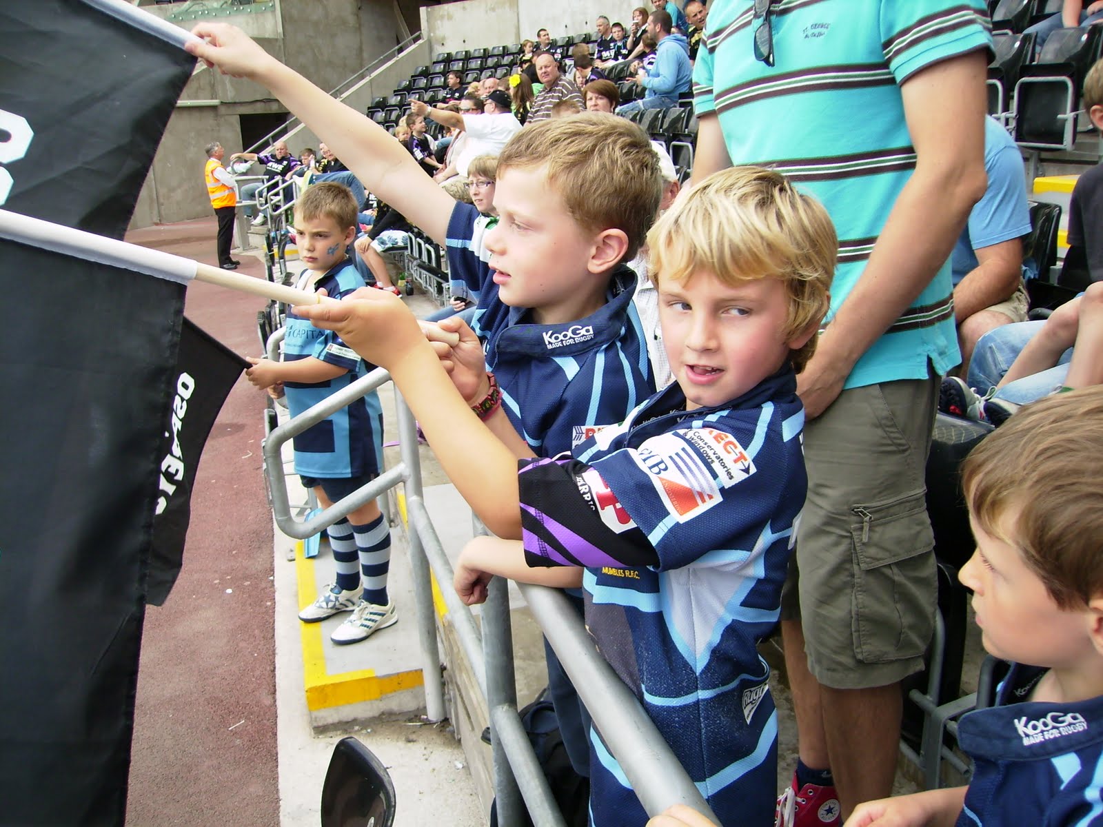Mumbles Dragons Under 11's Rugby Team: On the pitch at the Liberty Stadium