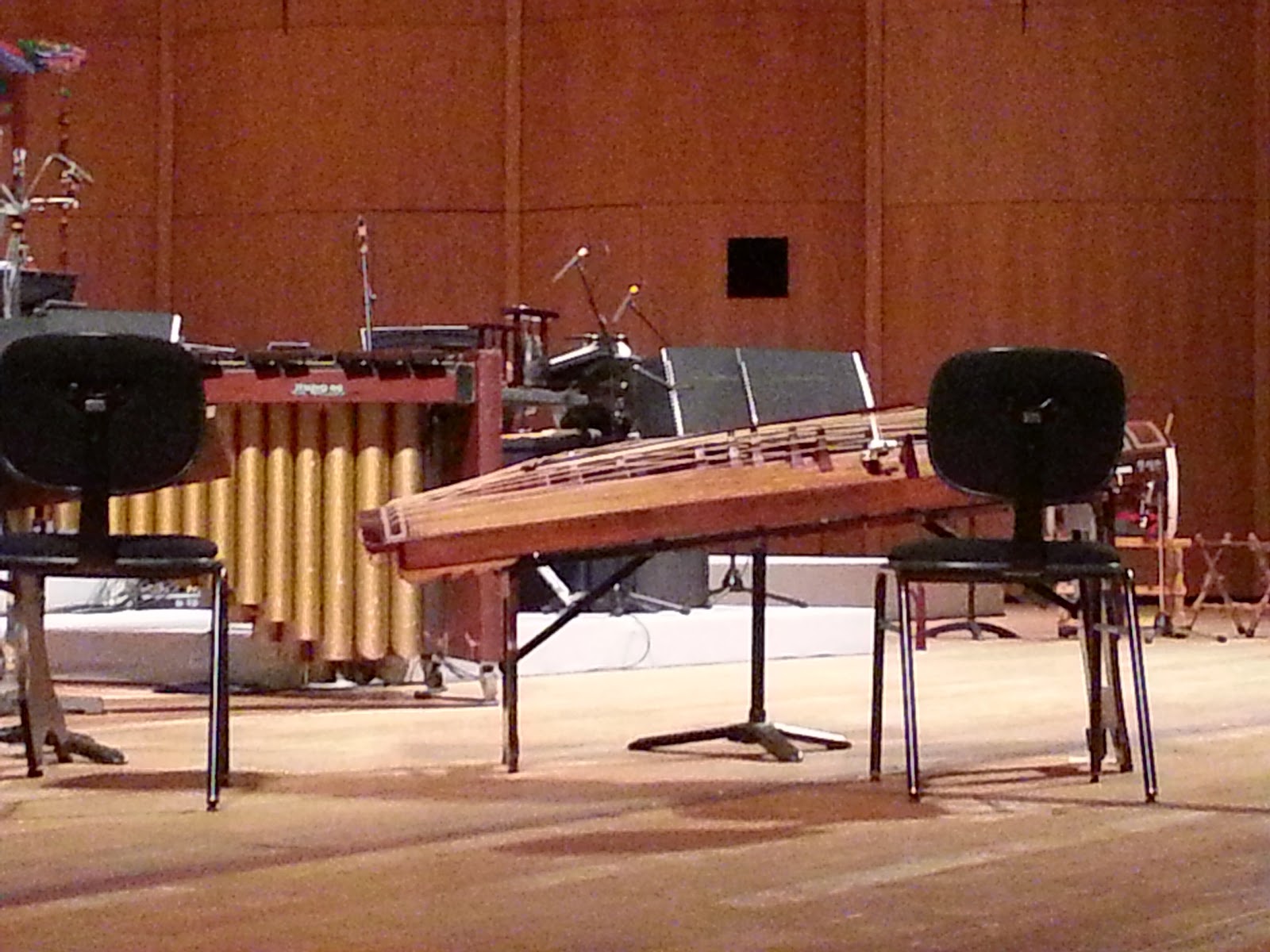 The Adventures of ChrisMichRob in Korea: "Recompose" at the National ...