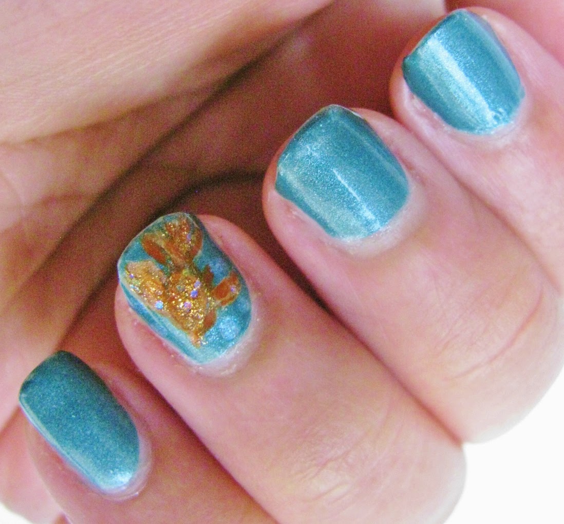 The Super Secret Nail Blog: Nail Crazies Unite: Good Luck Goldfish