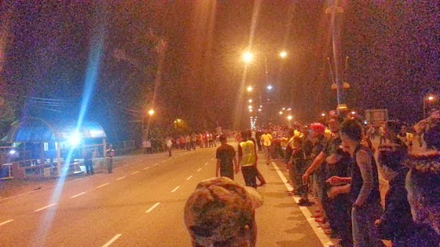 8 Gambar Pergaduhan Ngeri antara Penyokong Pahang & JDT