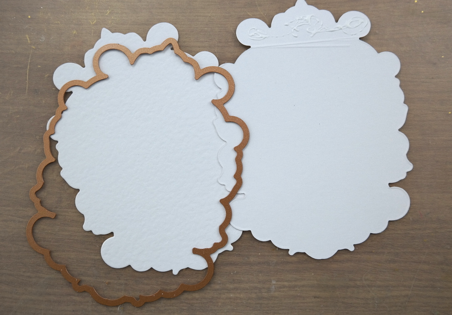 Flowers, Ribbons and Pearls: Tuesday Tutorial - Victoriana Crest