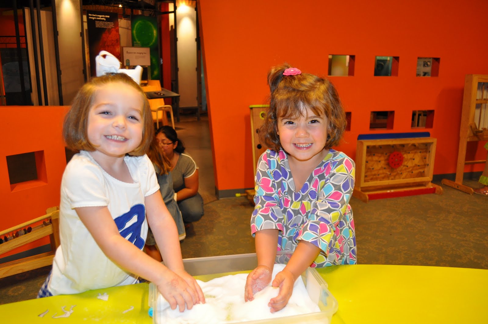 Smithey Science Academy for Girls: Field Trip: Science Museum