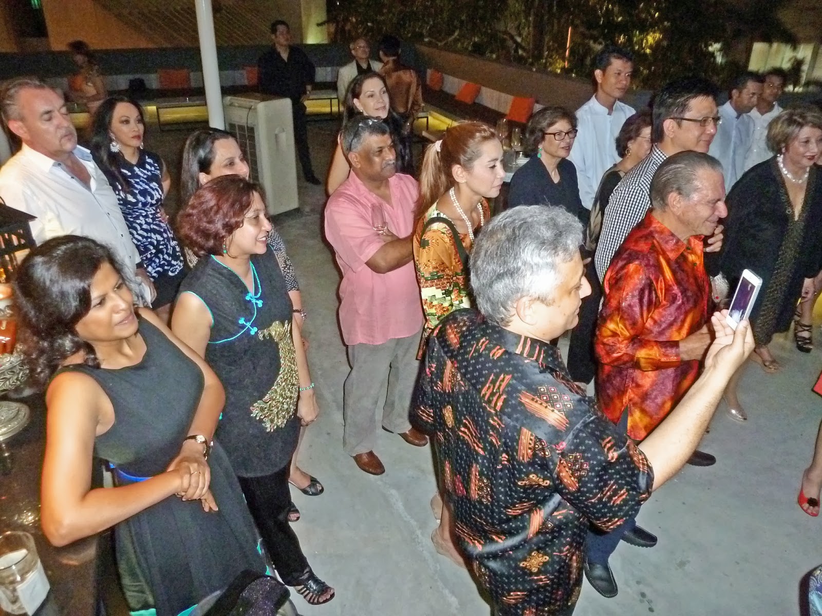 Kee Hua Chee Live!: NILOU FOLCO CELEBRATES HER BIRTHDAY AT HER NEW ...