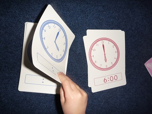 The Homeschool Den: Math Activities for DD (age 5)