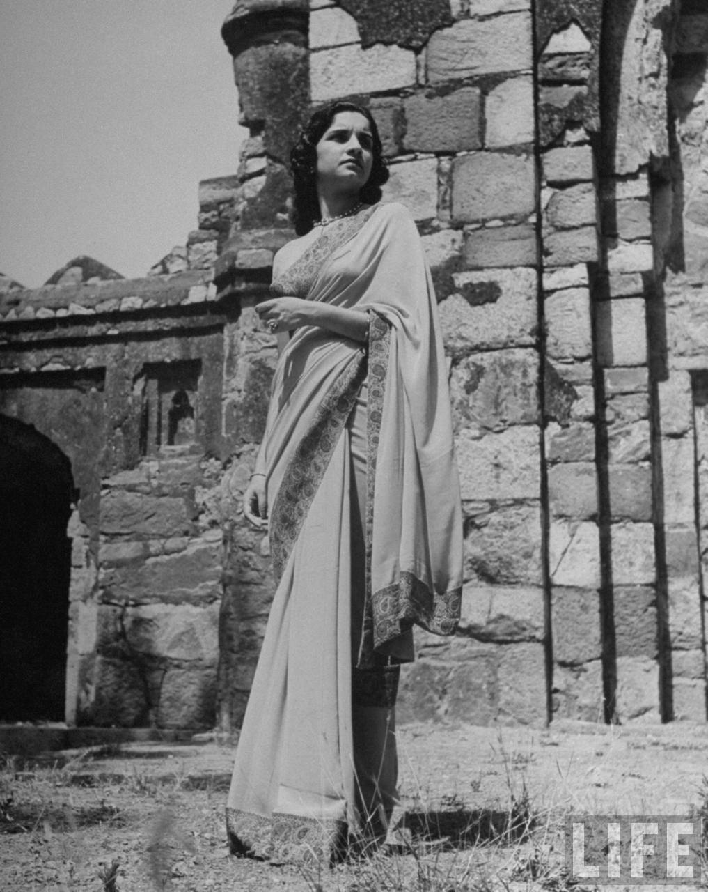 Women Modelling Indian Saries - June 1945 Photoshoot - Old Indian Photos
