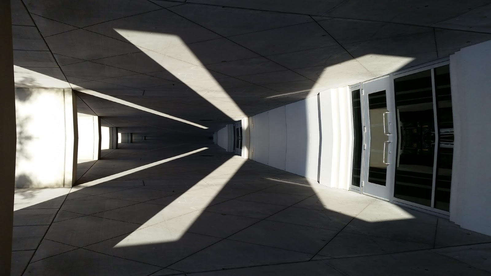 DEHS UMN Ergonomics: Calming rectangle breathing