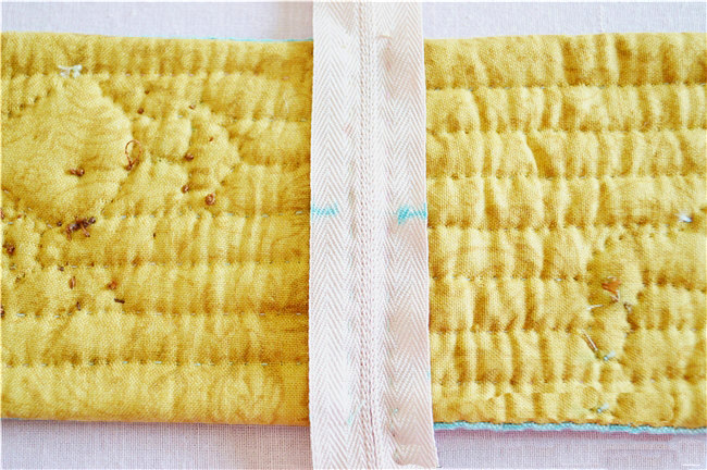 Quilted Phone Case DIY ~ DIY Tutorial Ideas!