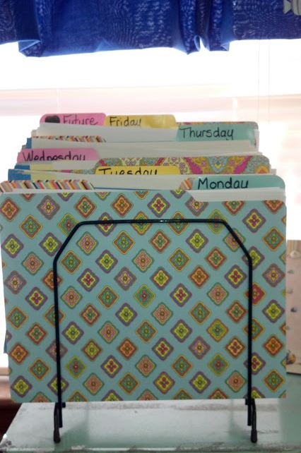 Organizing Your Student's Work for the Week! My New Look! - Fern Smith ...