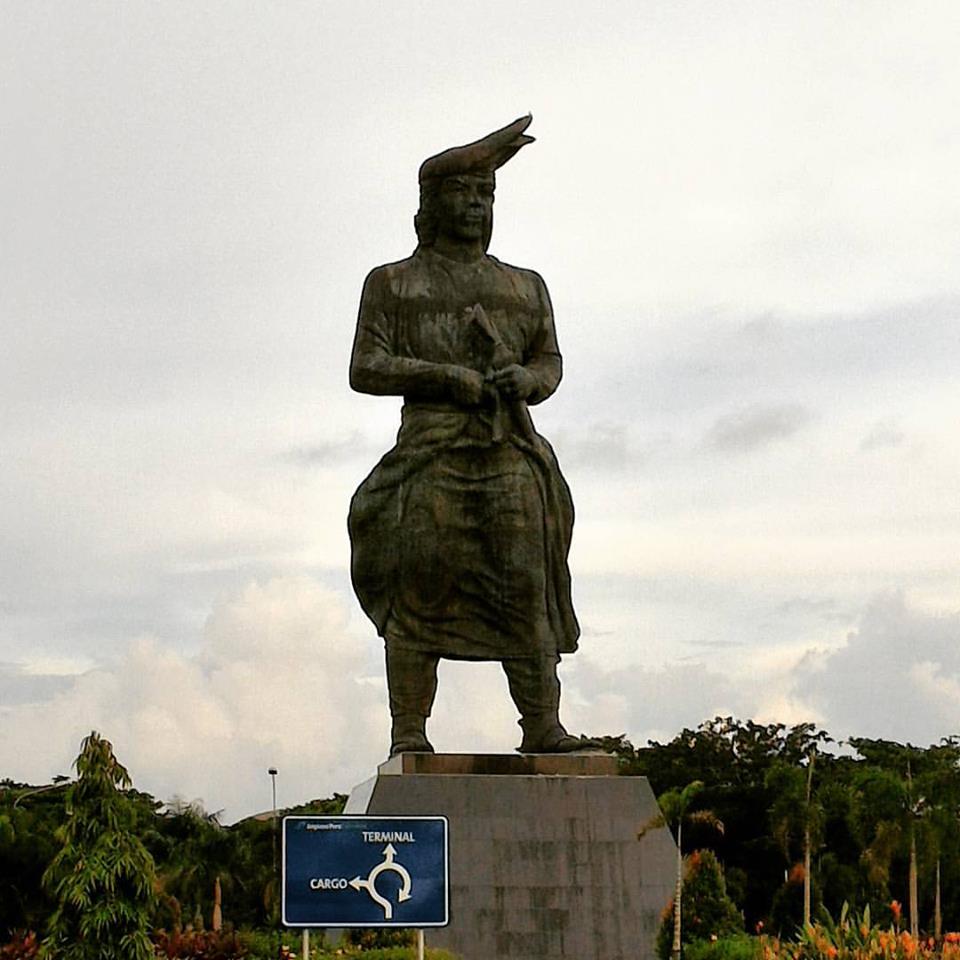 Antara Kesultanan Buton, Bone, dan Gowa-Tallo ~ ~Alza Maligana