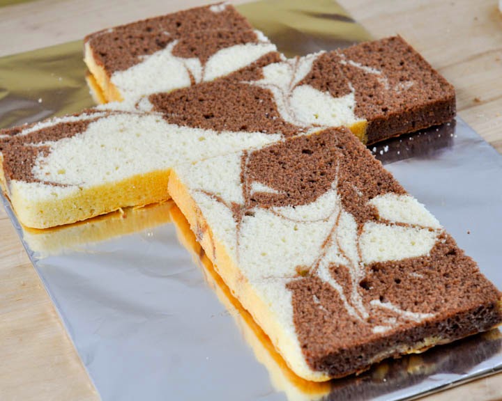 Beki Cook's Cake Blog: Easy Cross Cake - How-To