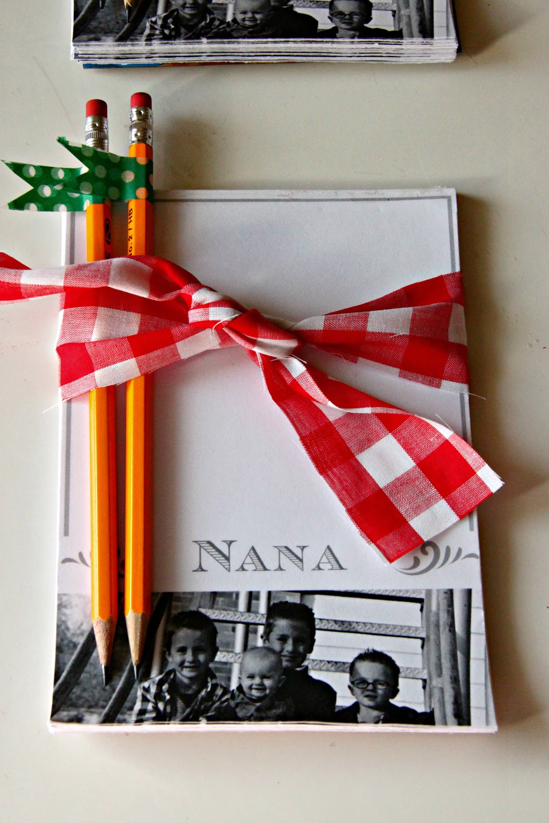 Larissa Another Day: Project Handmade Christmas Presents: Personalized ...