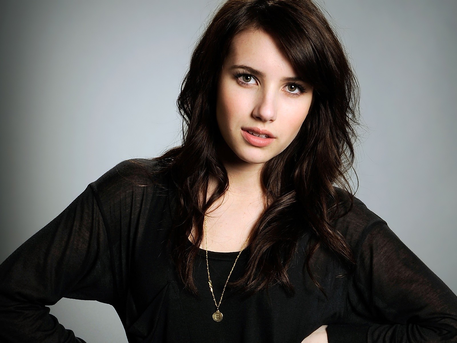 emma roberts best awesome and fabulous images hd wallpapers photos and ...