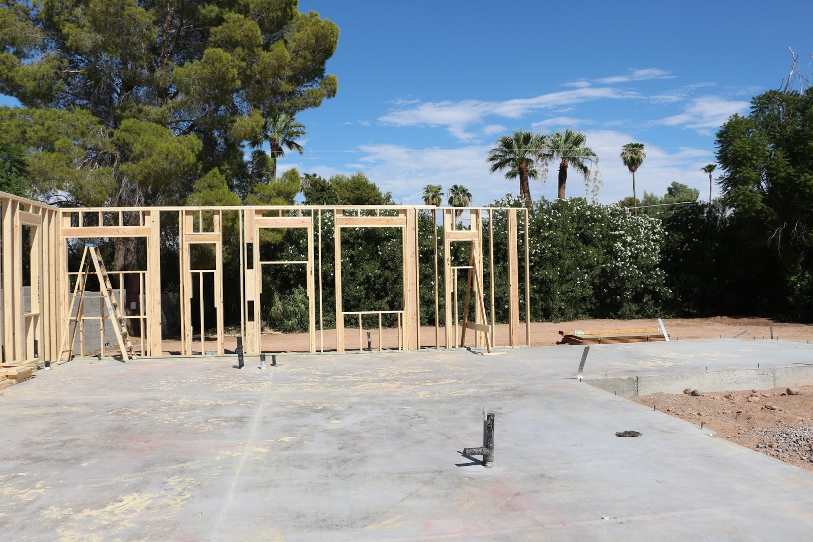 Dusty Coyote: Framing Monday-Friday