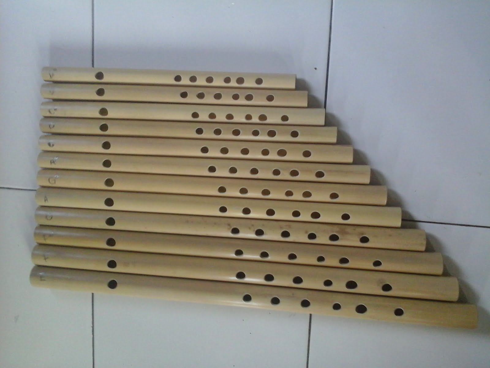 32 Kerajinan Dari Bambu yang Unik dan Bernilai Seni Tinggi