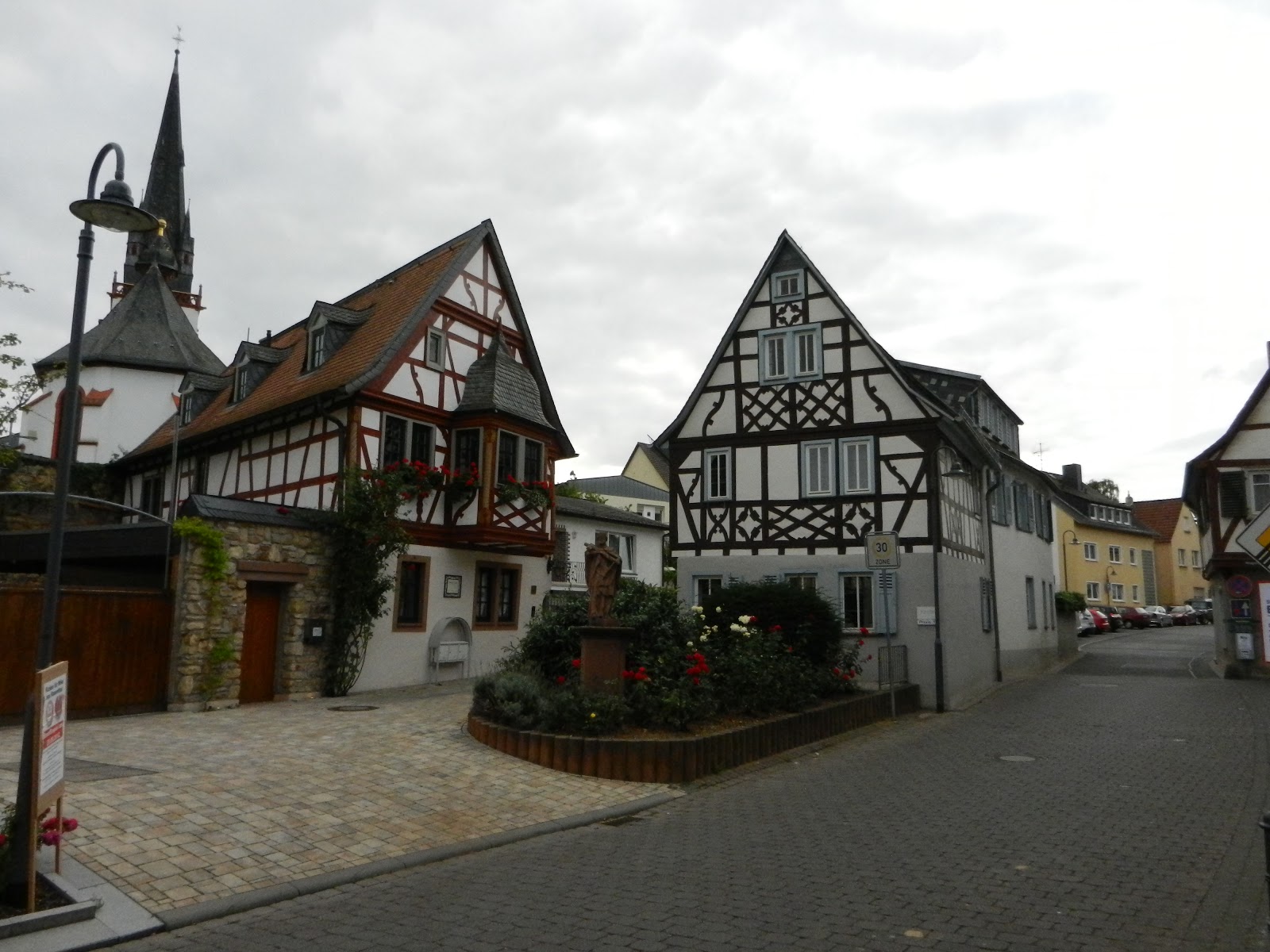 schiller-wine: At Weingut Jakob Jung in Erbach, Rheingau, with ...