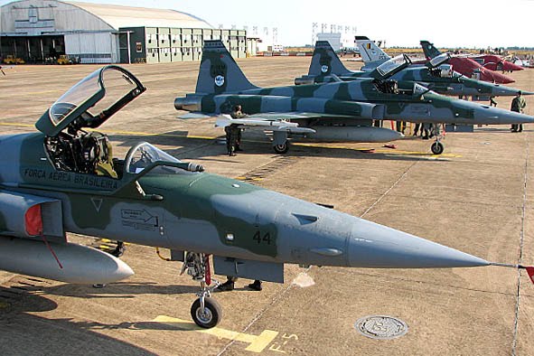 SkyHawk: F-5 Tiger da FAB