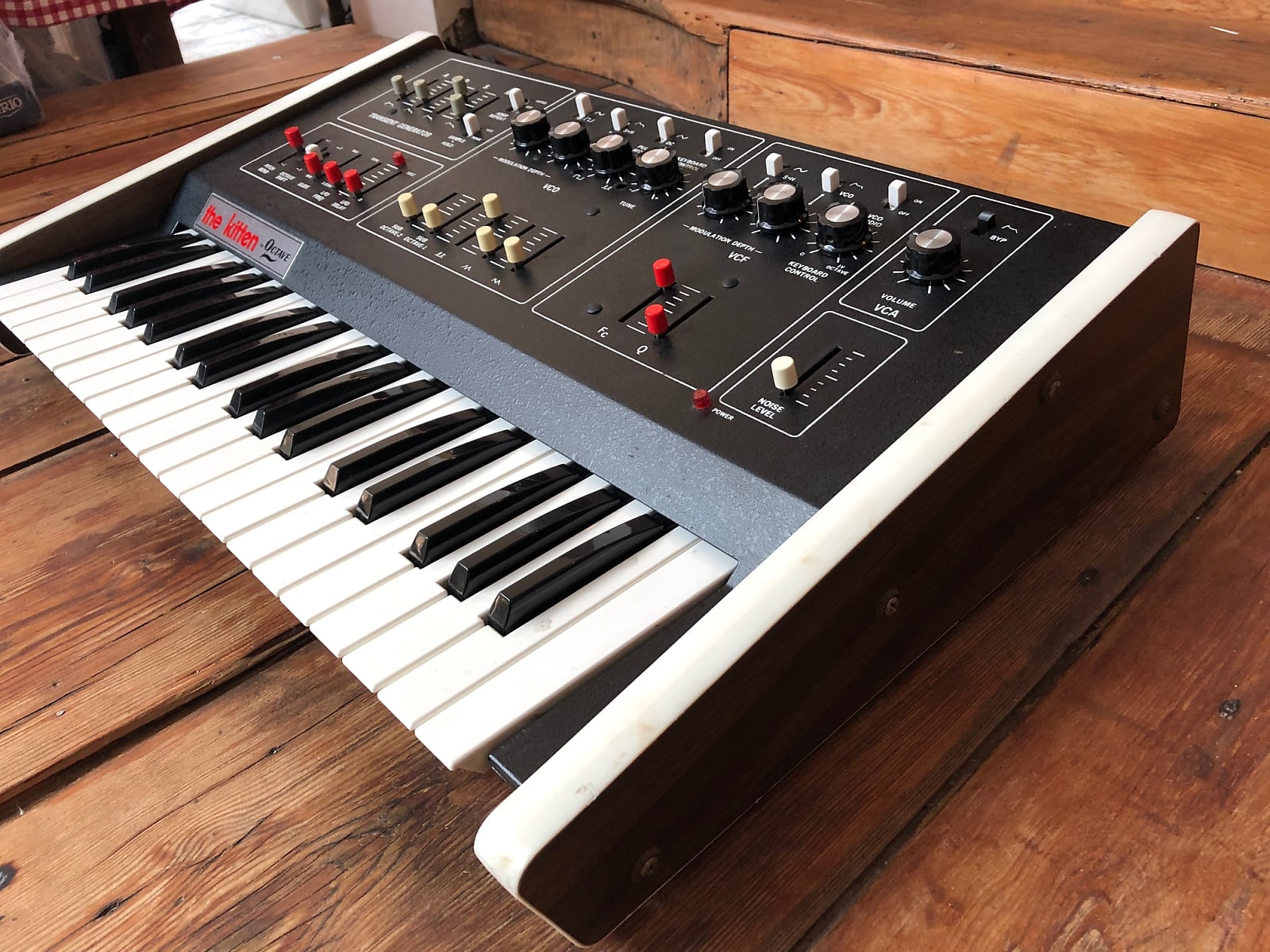 MATRIXSYNTH: Octave The Kitten