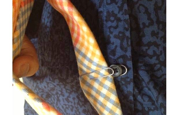 8 Useful Paperclip Hacks Make Your Life Easy! - The Idea King