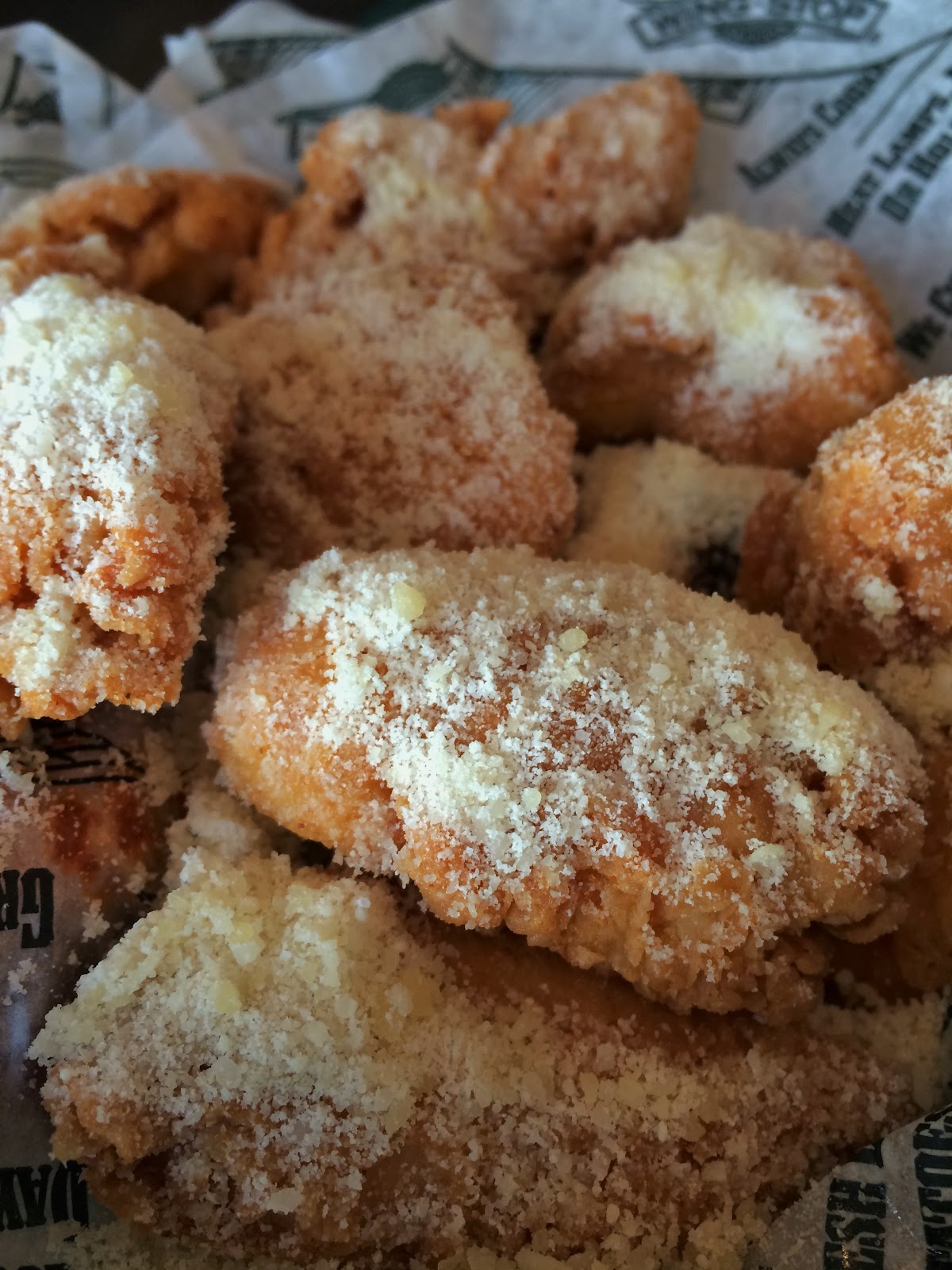 What Mary Loves: Stop in the name of WINGS: Wingstop