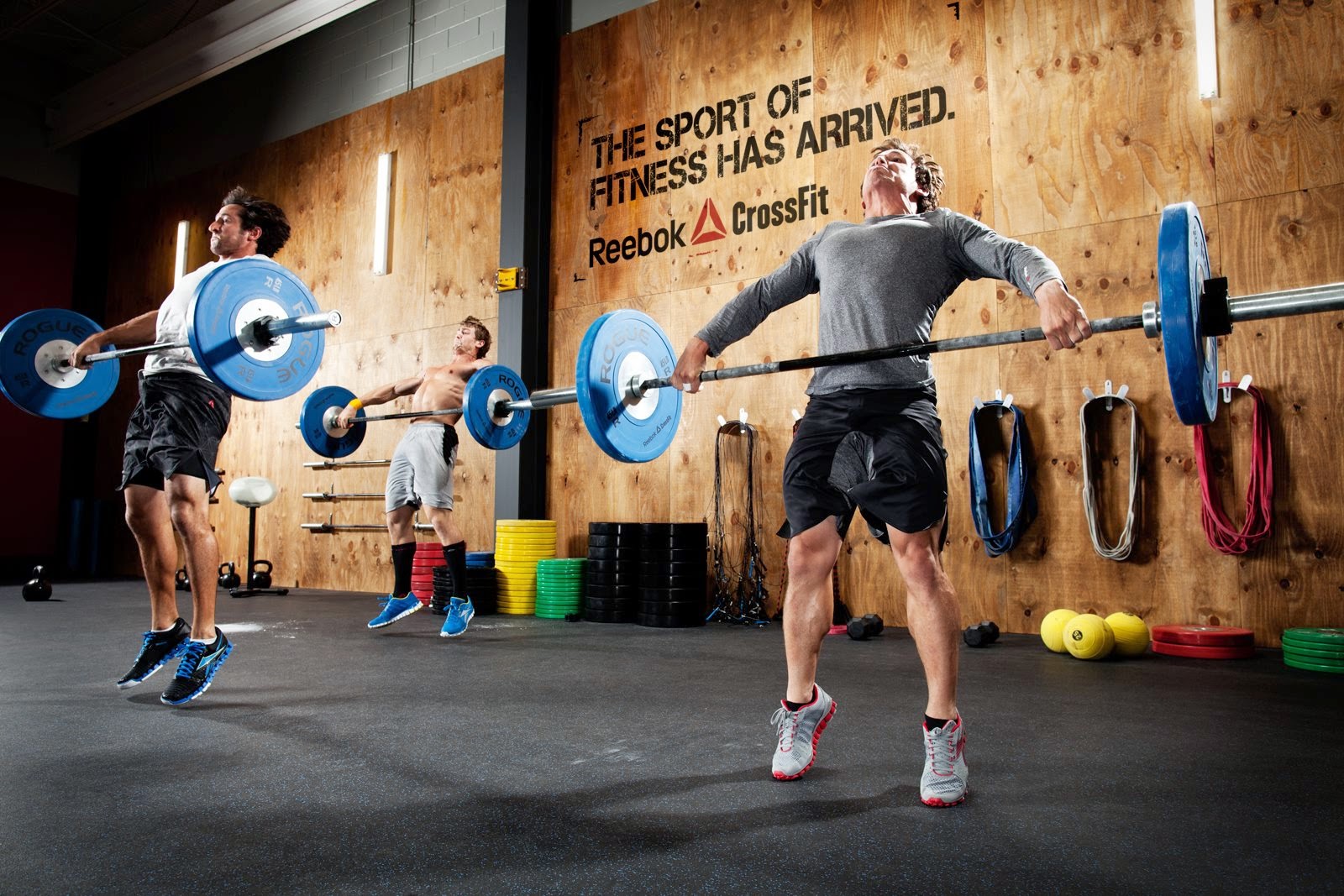 Club papito :3: Crosfit o Gym, ¿Cual es mejor?