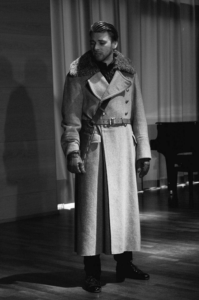 Teatterikärpäsen puraisuja : Haastattelussa Peter Nyberg