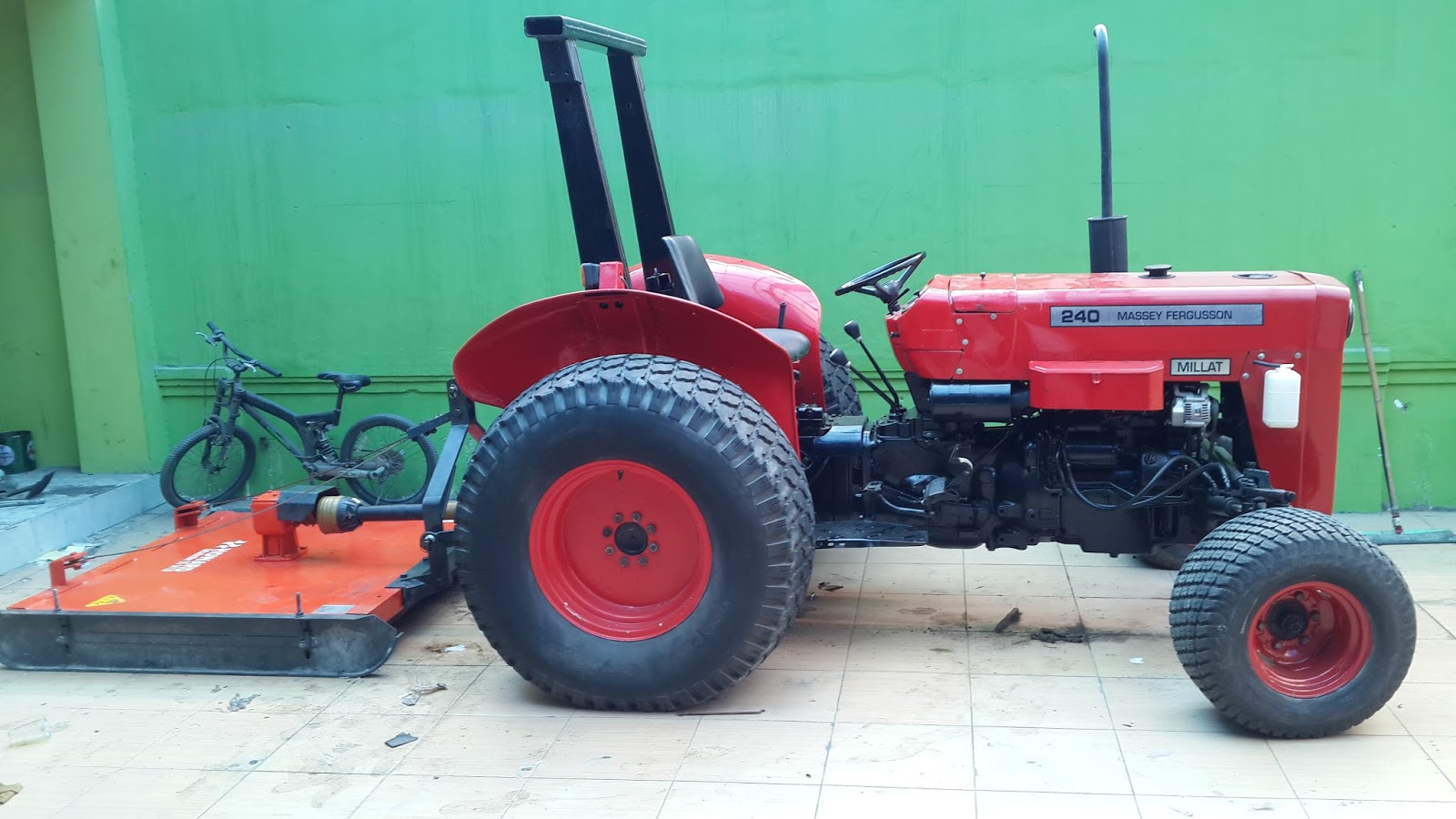 Jual ALAT POTONG RUMPUT LAPANGAN GOLF: ALAT POTONG RUMPUT LAPANGAN GOLF ...