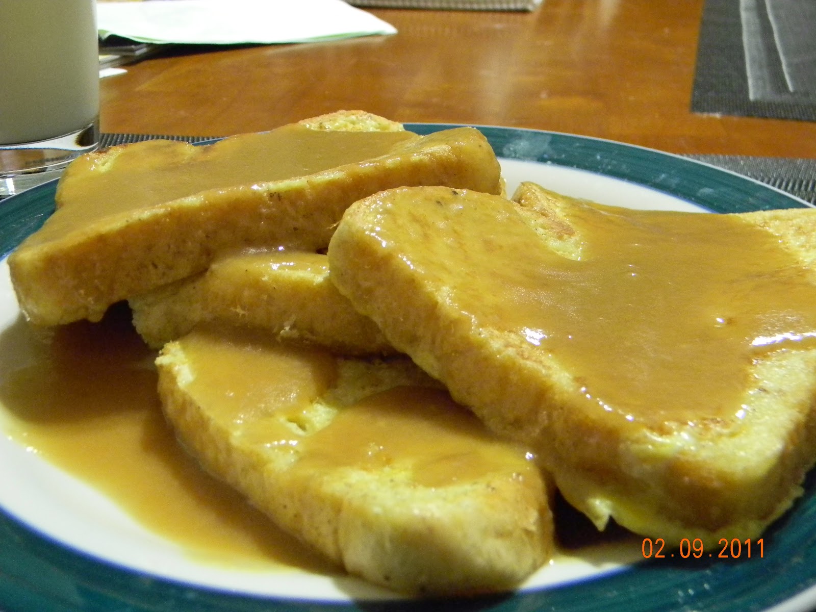 Marmite de Mary: Sauce caramel sur pain doré