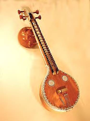 The Open Dimension: Indian Musical Instruments (1) : Saraswati Vina