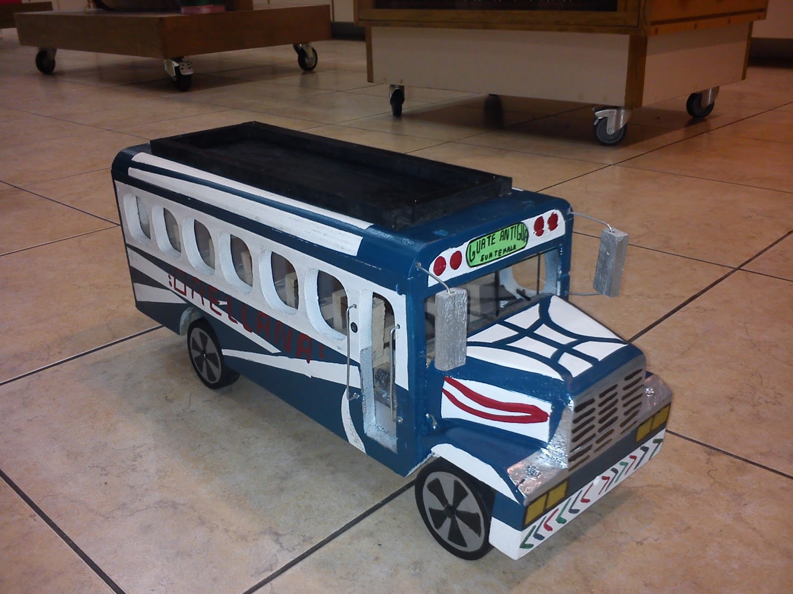 BUSES DE MADERA GUATEMALA