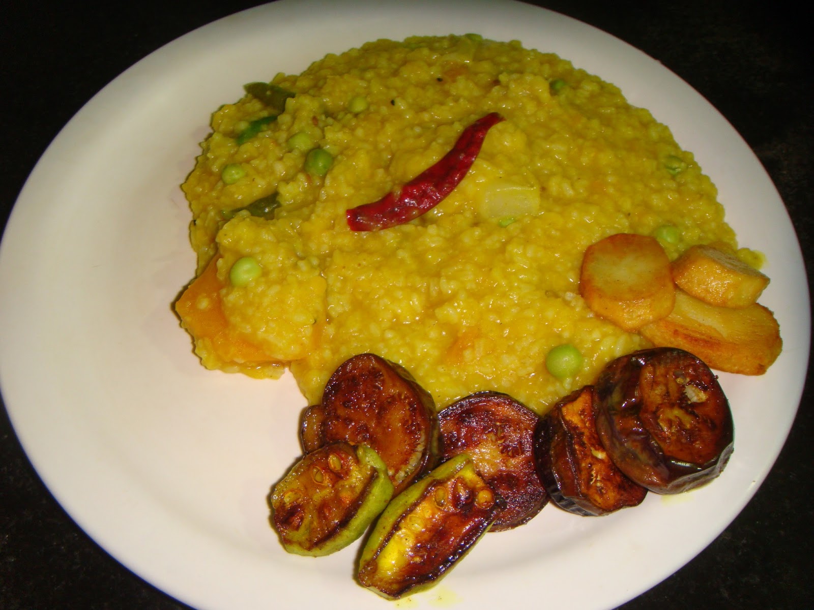 Antara's Kitchen: Bengali Vegetable Khichdi Recipe