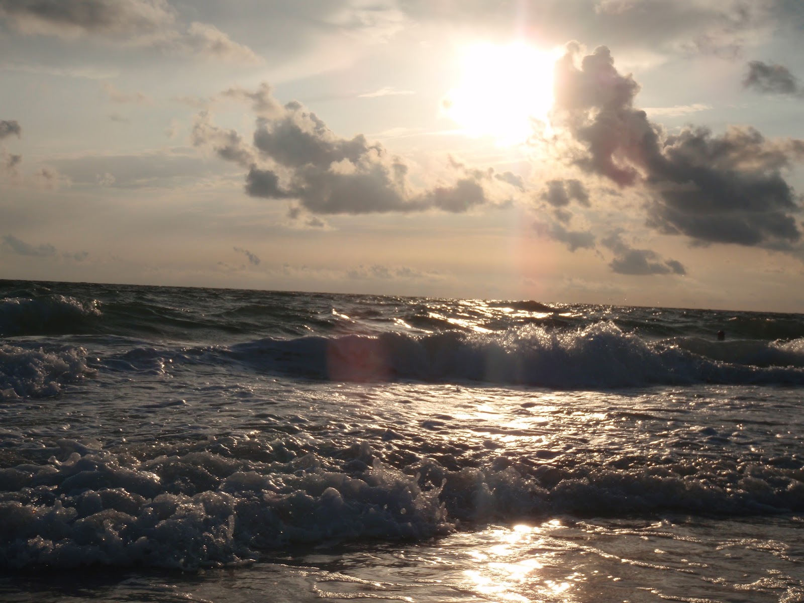 AdvenCharests: Buttonwood Inlet RV Resort - Cortez, Florida