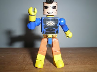 Dinosaurs in F-14s: Minimate Customs: Around the DC Universe