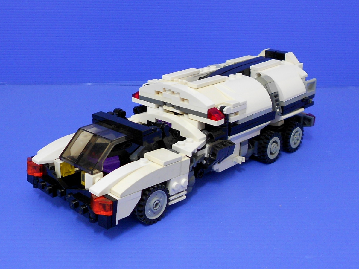 Alanyuppie's LEGO Transformers: LEGO "Fall of Cybertron" Octane ...