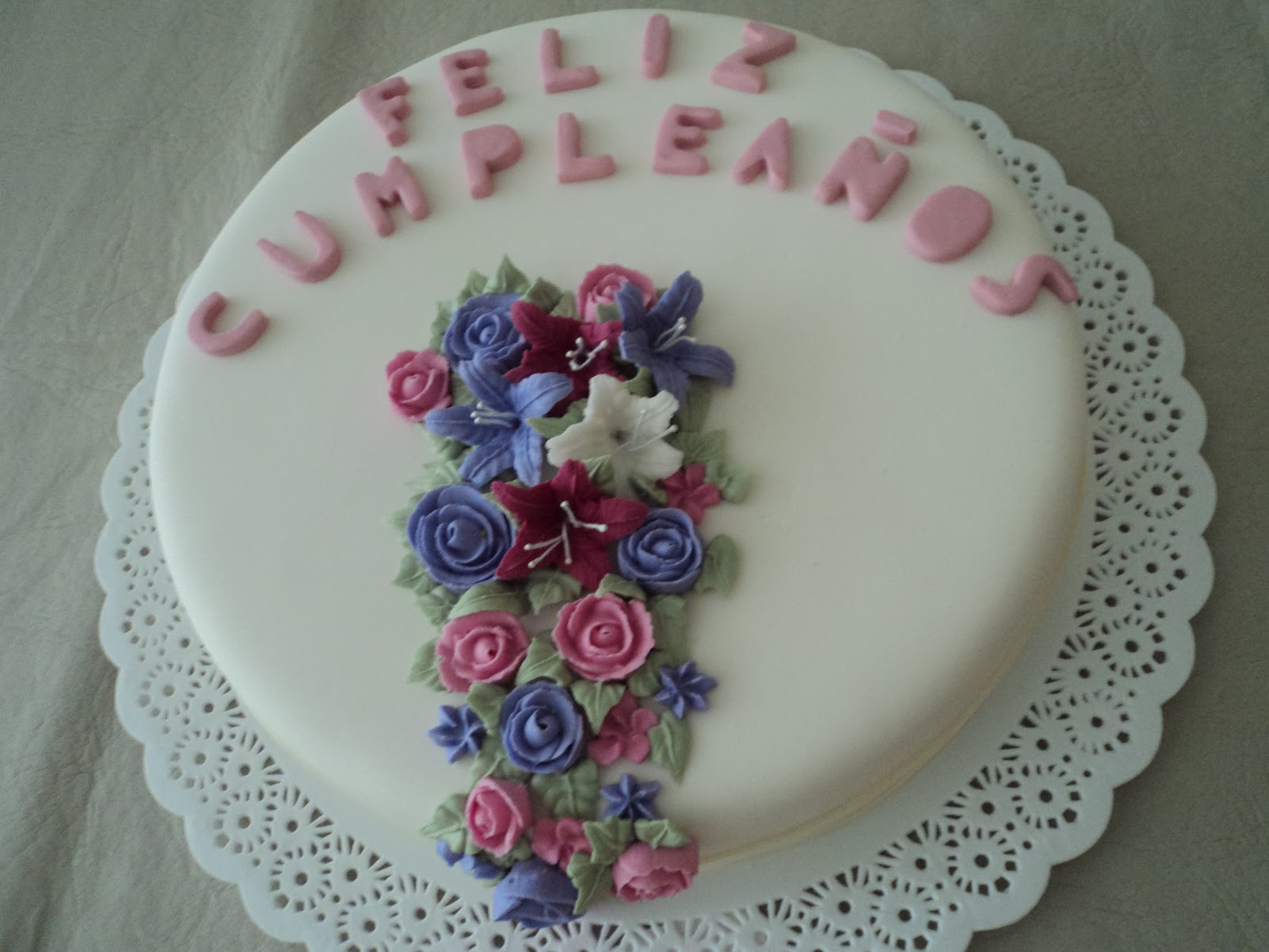 Nhan: Torta Ramo de flores