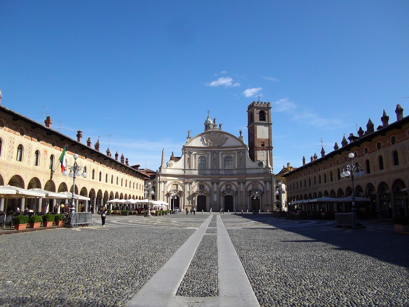 Trip to Vigevano, Italy | Life in Luxembourg