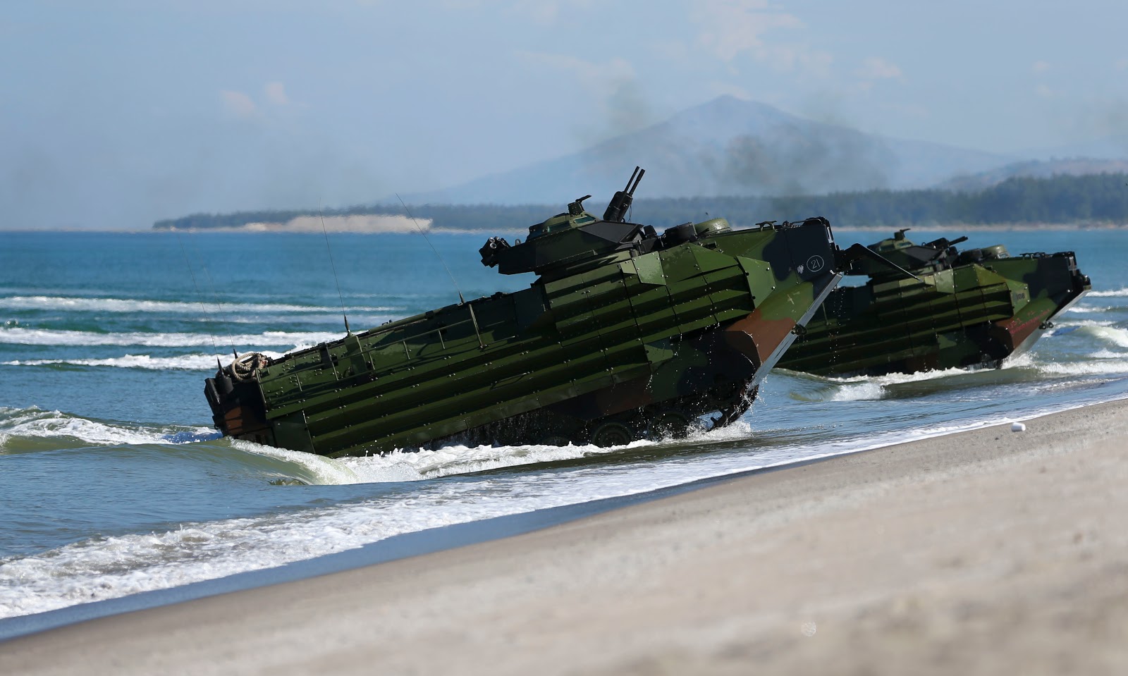 SNAFU!: Balikatan 2019: Assault Amphibious Vehicle (AAV)......pics by ...
