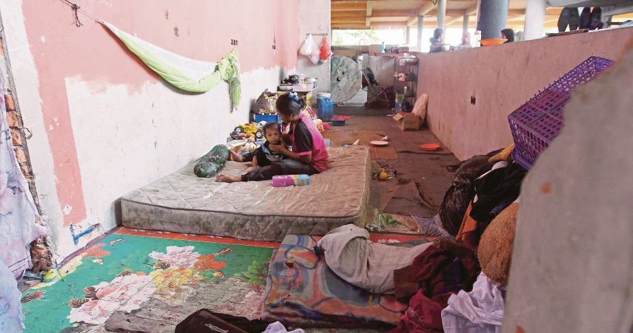 Syarak Mengata , Adat Menurut: MEDAN SELERA TERBIAR DIJADIKAN TEMPAT ...