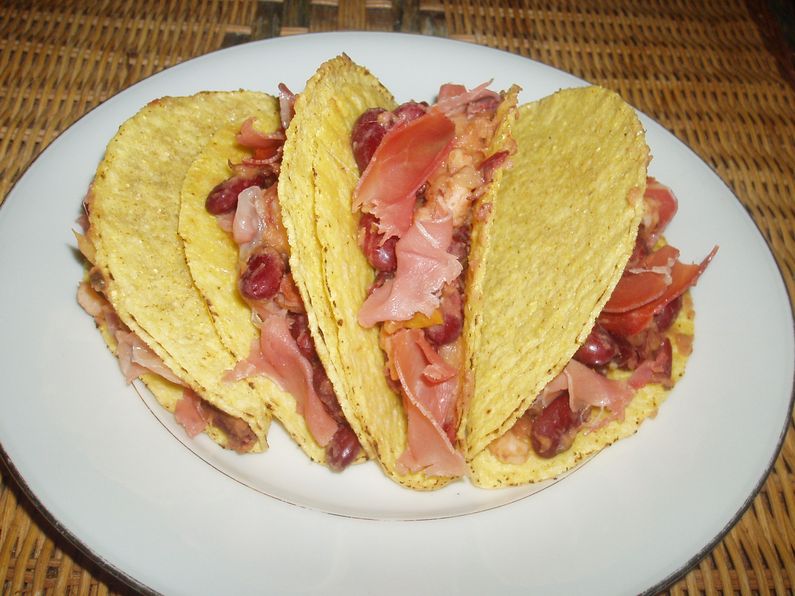Adventures in Flavorland: Jamón serrano and shrimp tacos (Spanish ...
