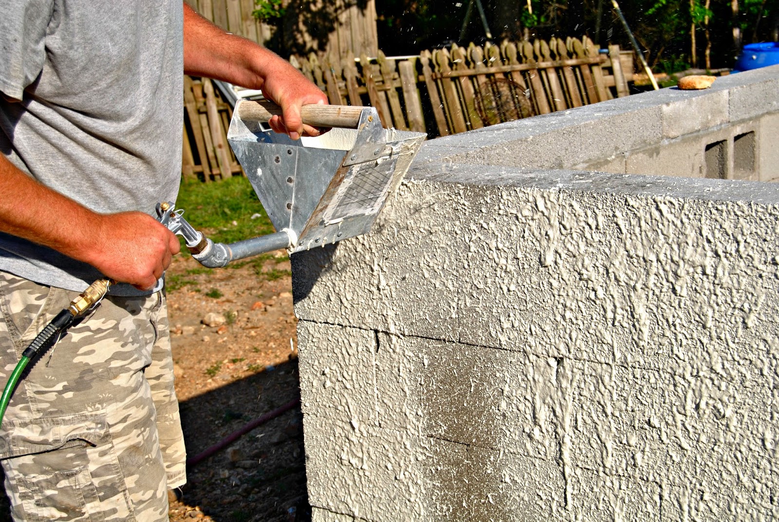 Cottage Dreamers: DIY Stucco Sprayer