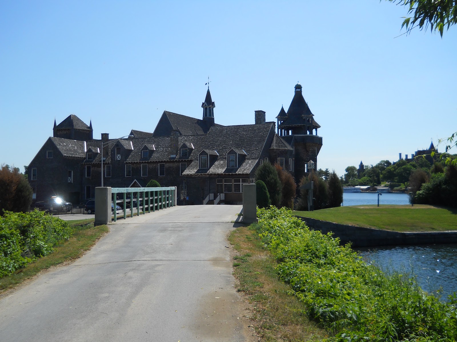 ___prh...a day in the life....Blogging since July 2007: More Photos ...