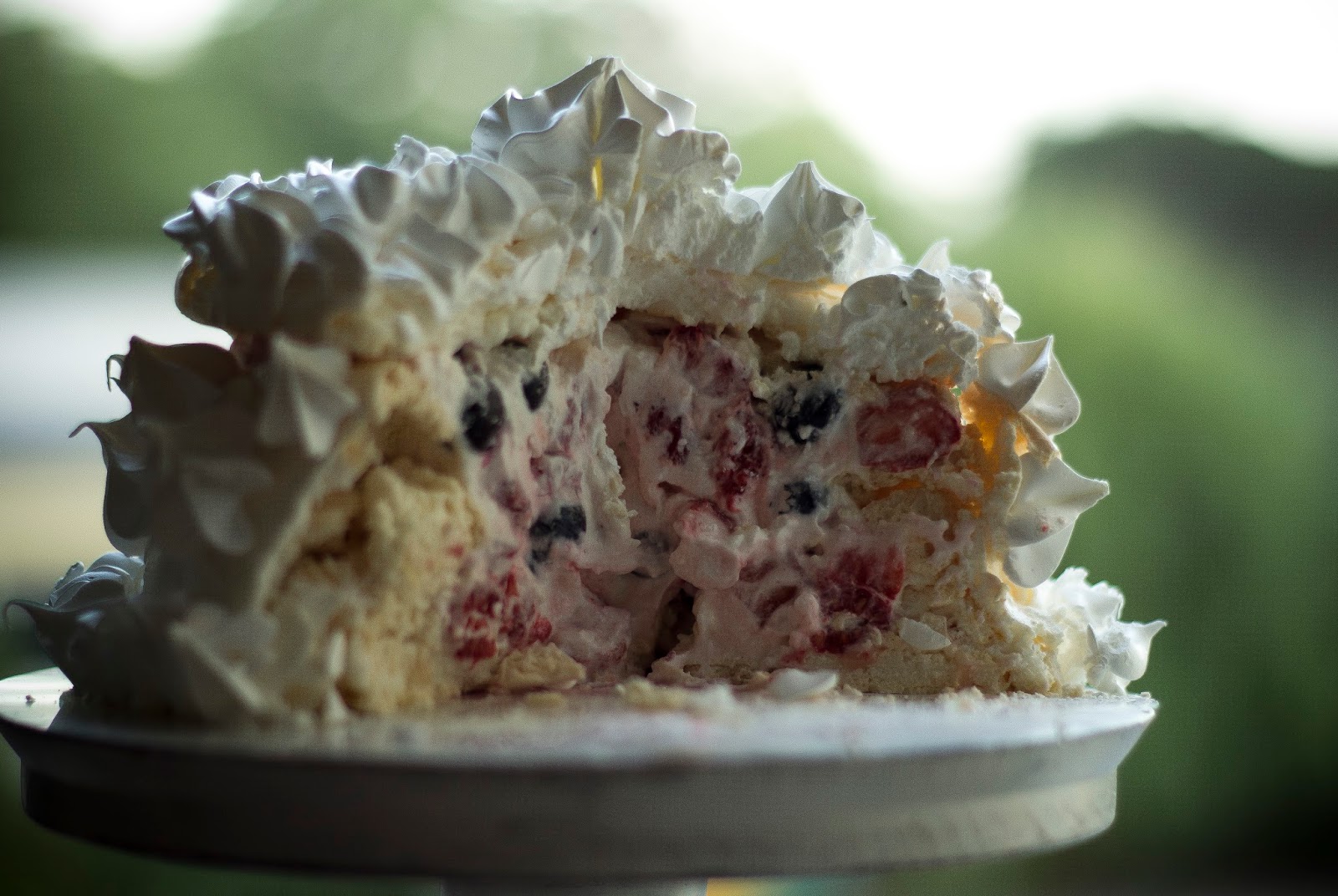 Dona Biscoito: Spanische Windtorte... com o coração de luto