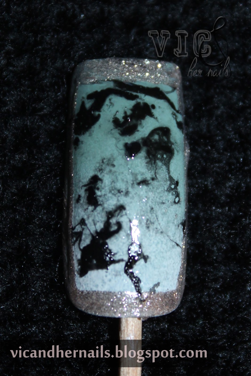 Vic and Her Nails: Marble Stone Jewellery Nail Tutorial