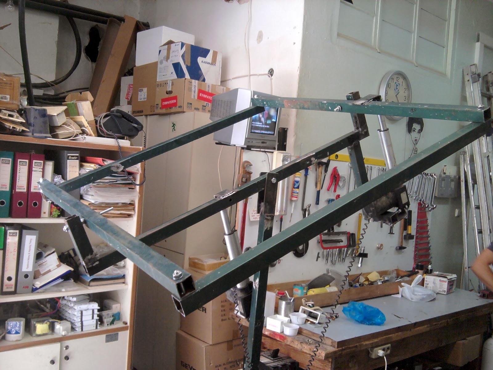 Konstantinos Kokoras: Arduino Controlled dual axis Solar Tracker