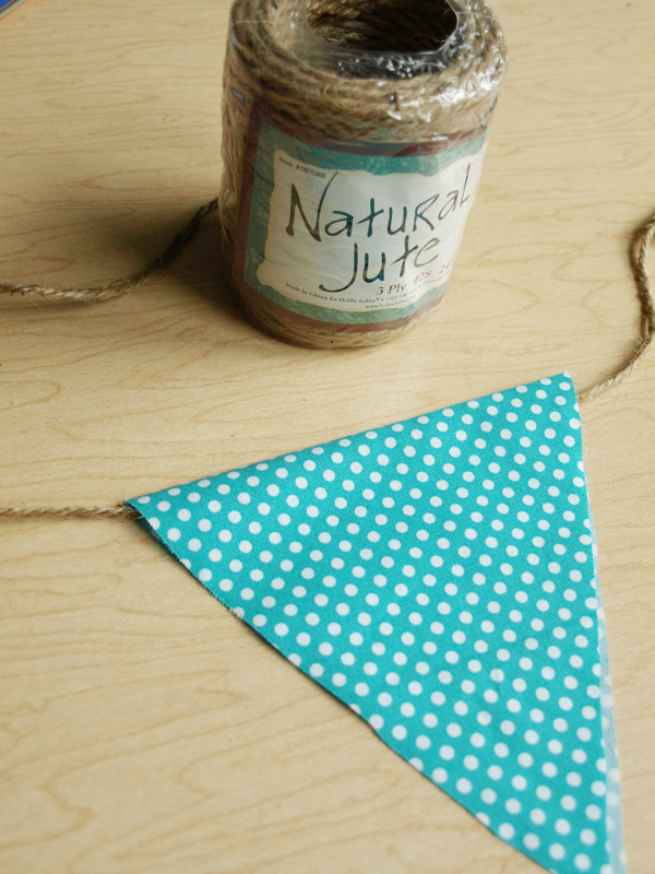 How To Make a Basic Bunting – Less Than Perfect Life of Bliss