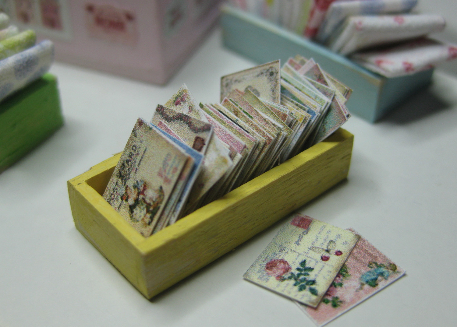 Make It Small: Little Boxes and more Tilda!