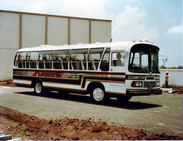 PO Nusantara tahun 1980 - foto bis kenangan