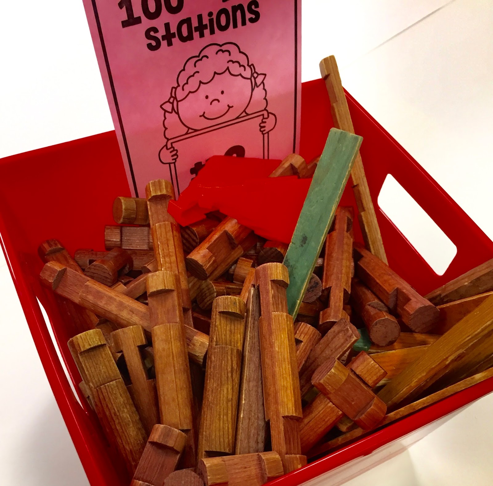 10 Ideas for your 100th Day of School - Firstieland - First Grade ...