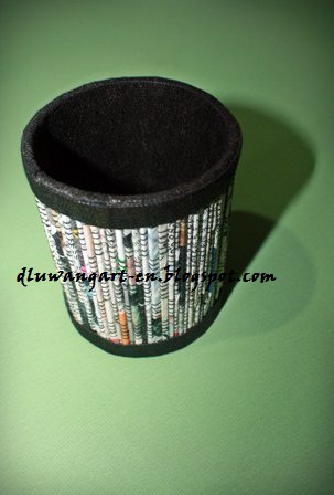 Dluwang Newspaper Art: Boxes